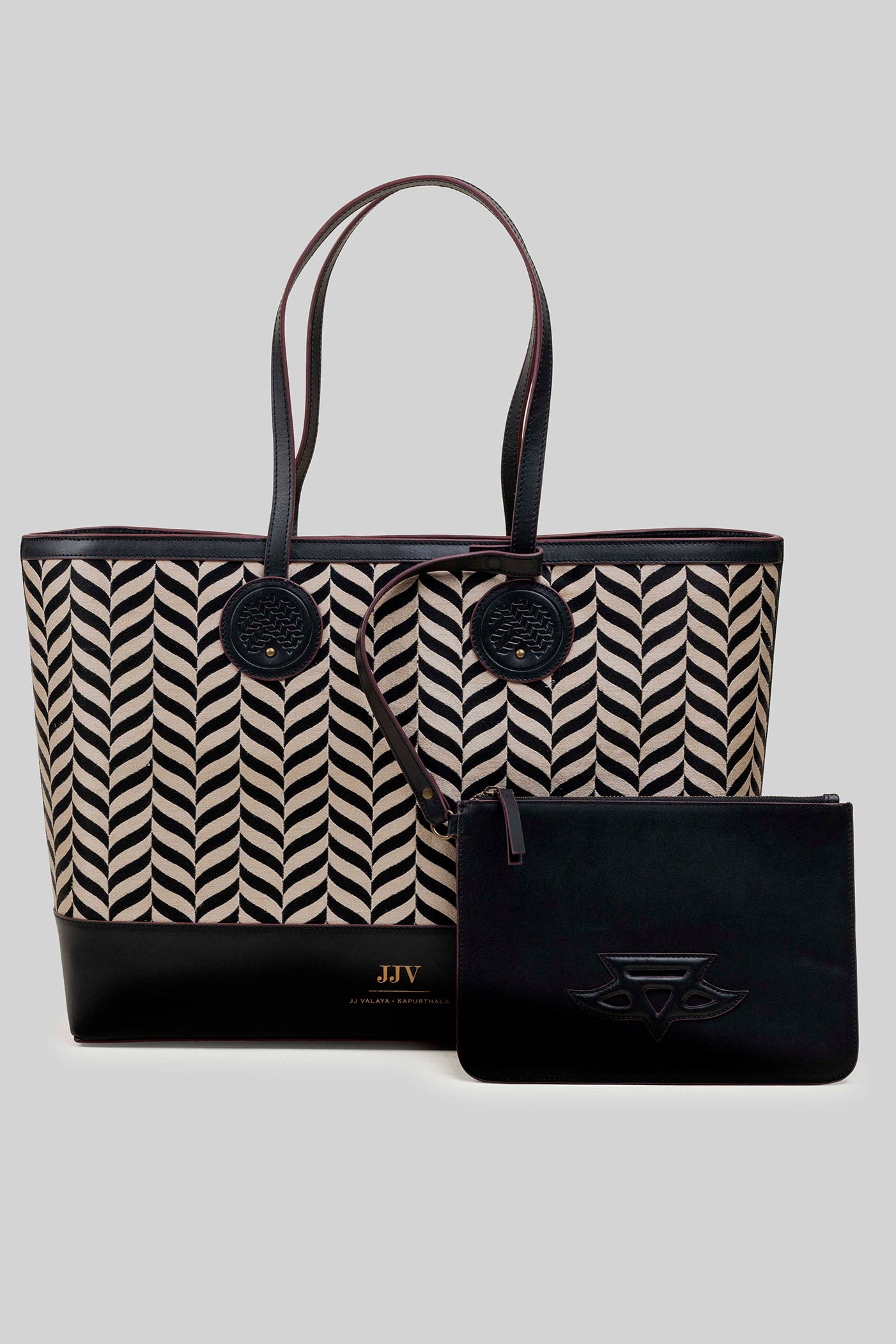 Satin Stitch Che Tote Bag | Black